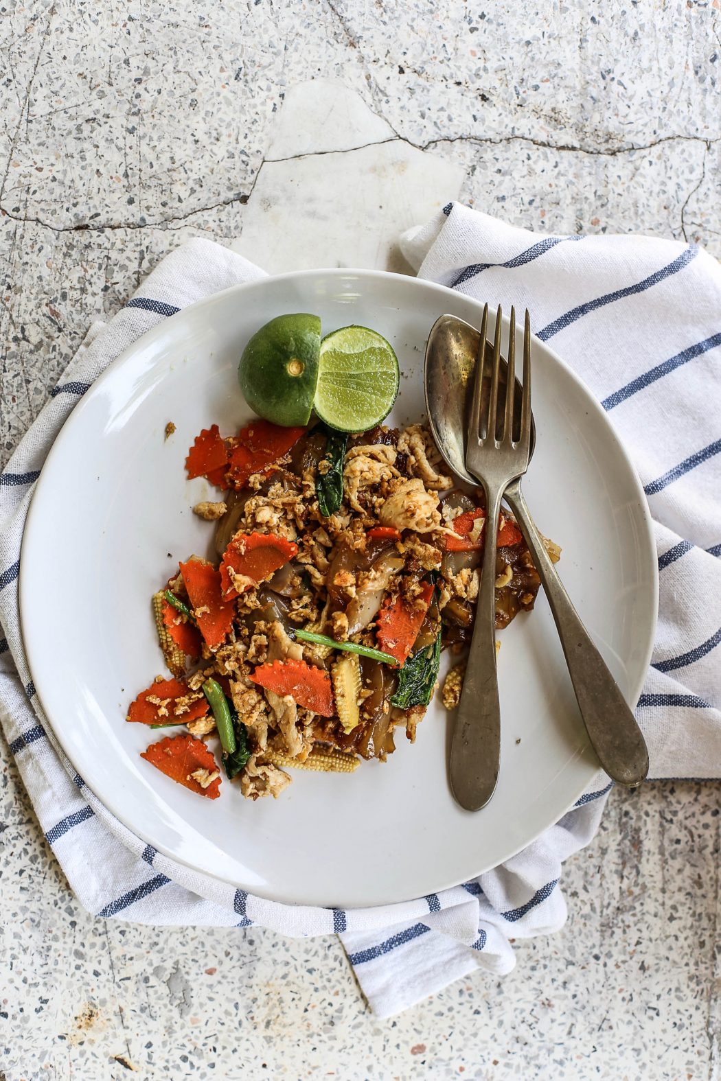 Noodle thailandesi: pad si iew | A Thai Pianist